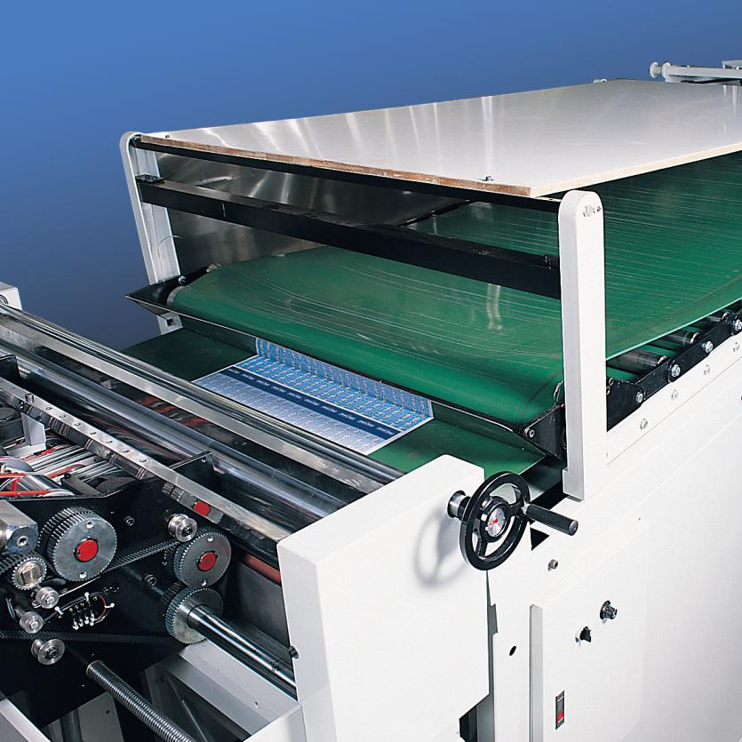Automatic Flute Cardboard Laminator For Corrugated Paperboard